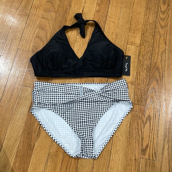 Tempt me and Tommy Bahama | Swim | New Swim Suit Black Tempt Me Top And ...